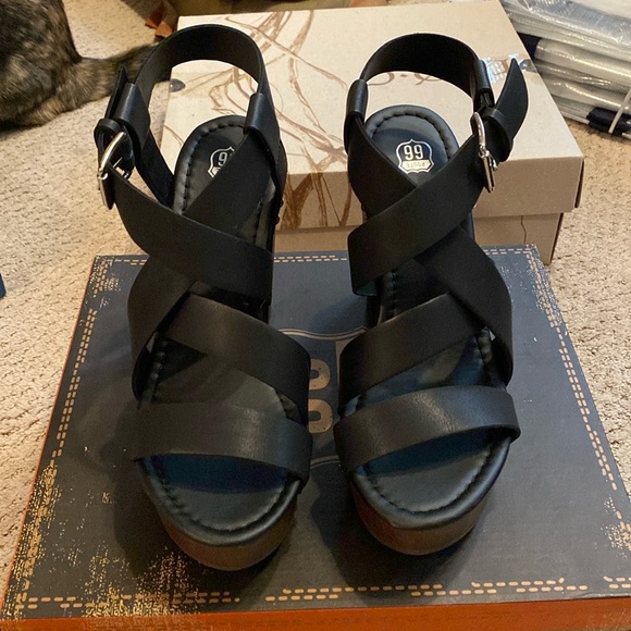 Route 66 | Shoes | Route 66 Tashelle Platform Sandals | Poshmark